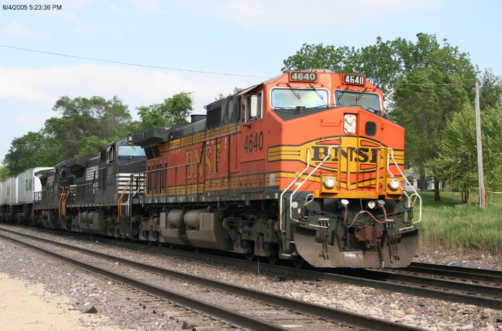 BNSF 4640